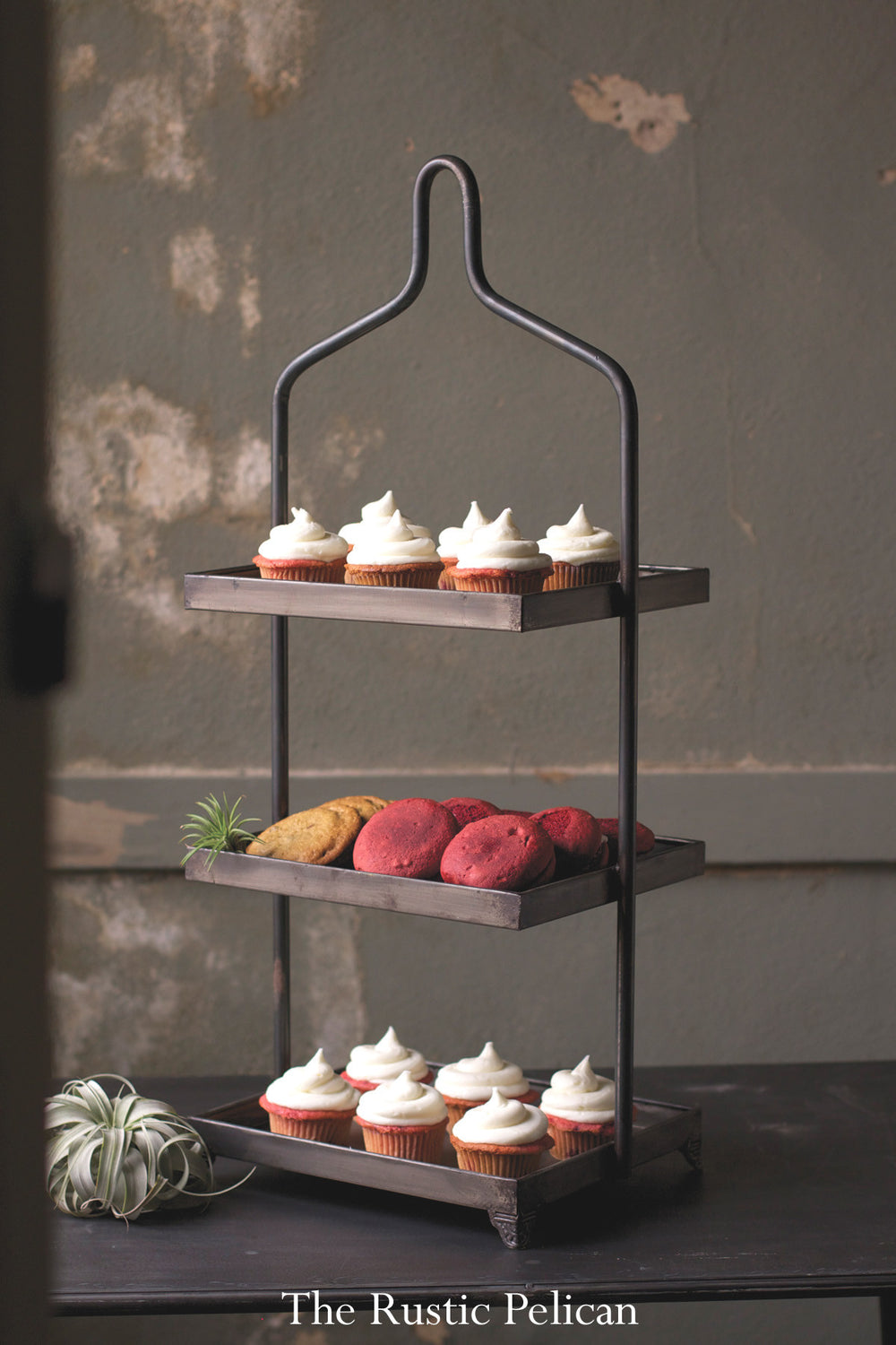 FREE SHIPPING - Rustic Display Dessert Stands - The Rustic Pelican